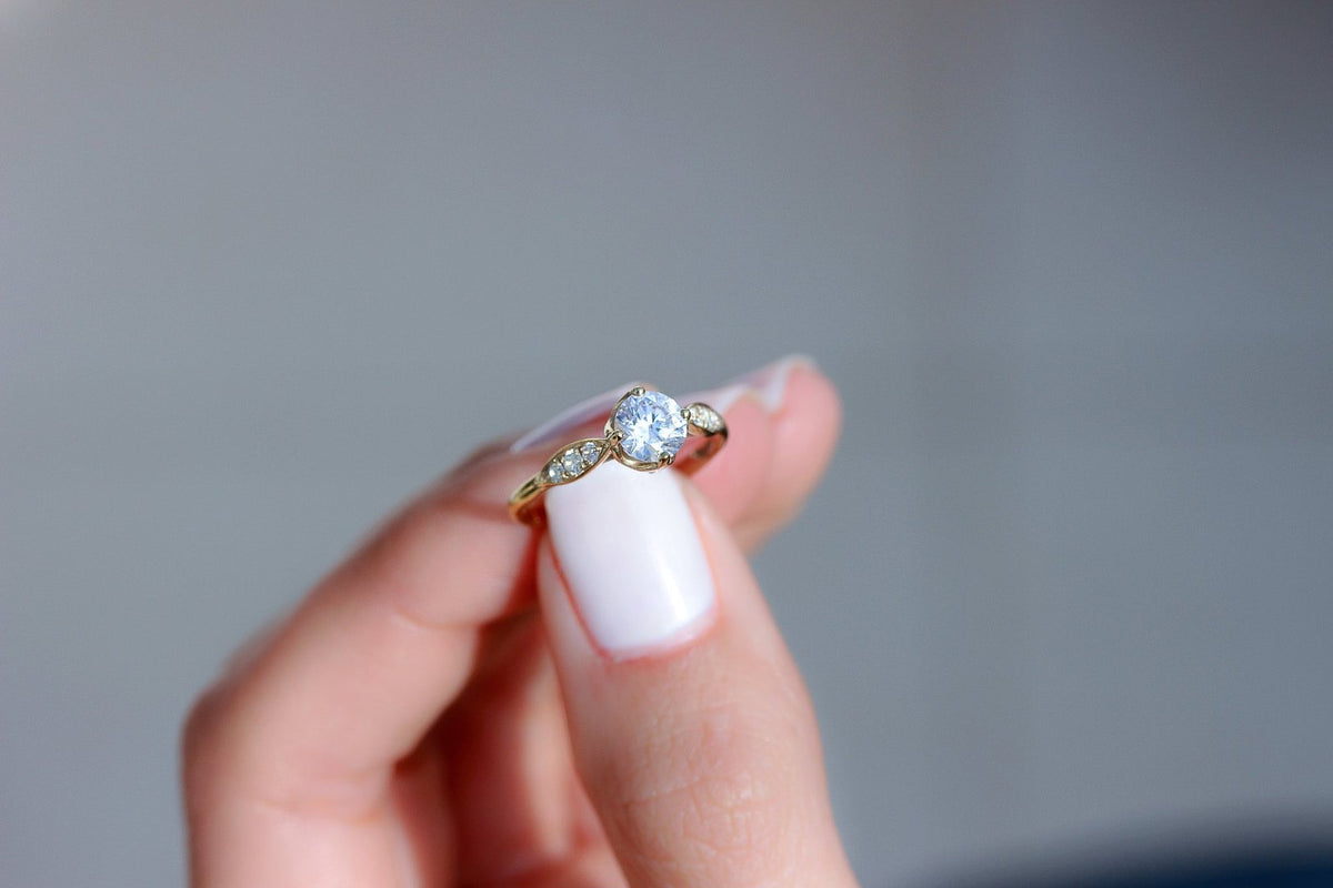 Moran Solitaire Engagement Ring with Natural Diamonds – TOR